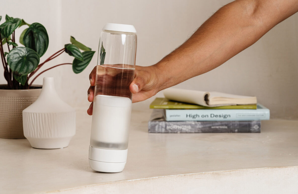 The Weo Bottle - water just got a healthy reboot | Fitness Technology Today Magazine